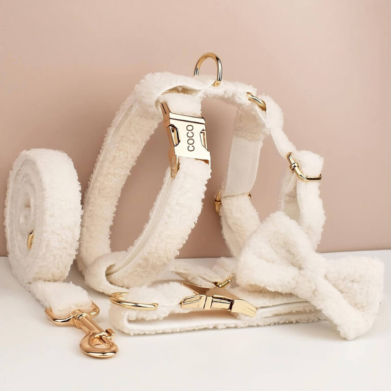 Jaw-dropping Furry Frenchie Harness Set: Elegant Comfort